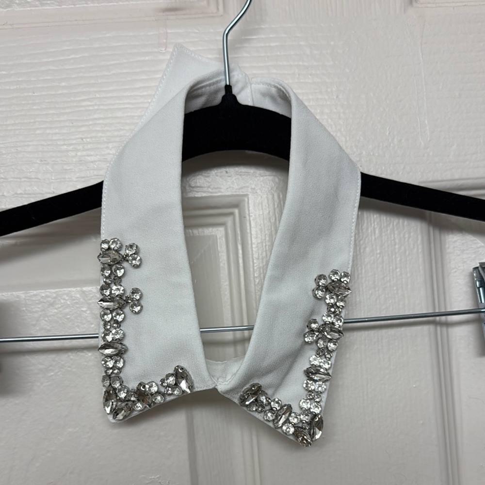 White Embellished Detachable Collar - Gem